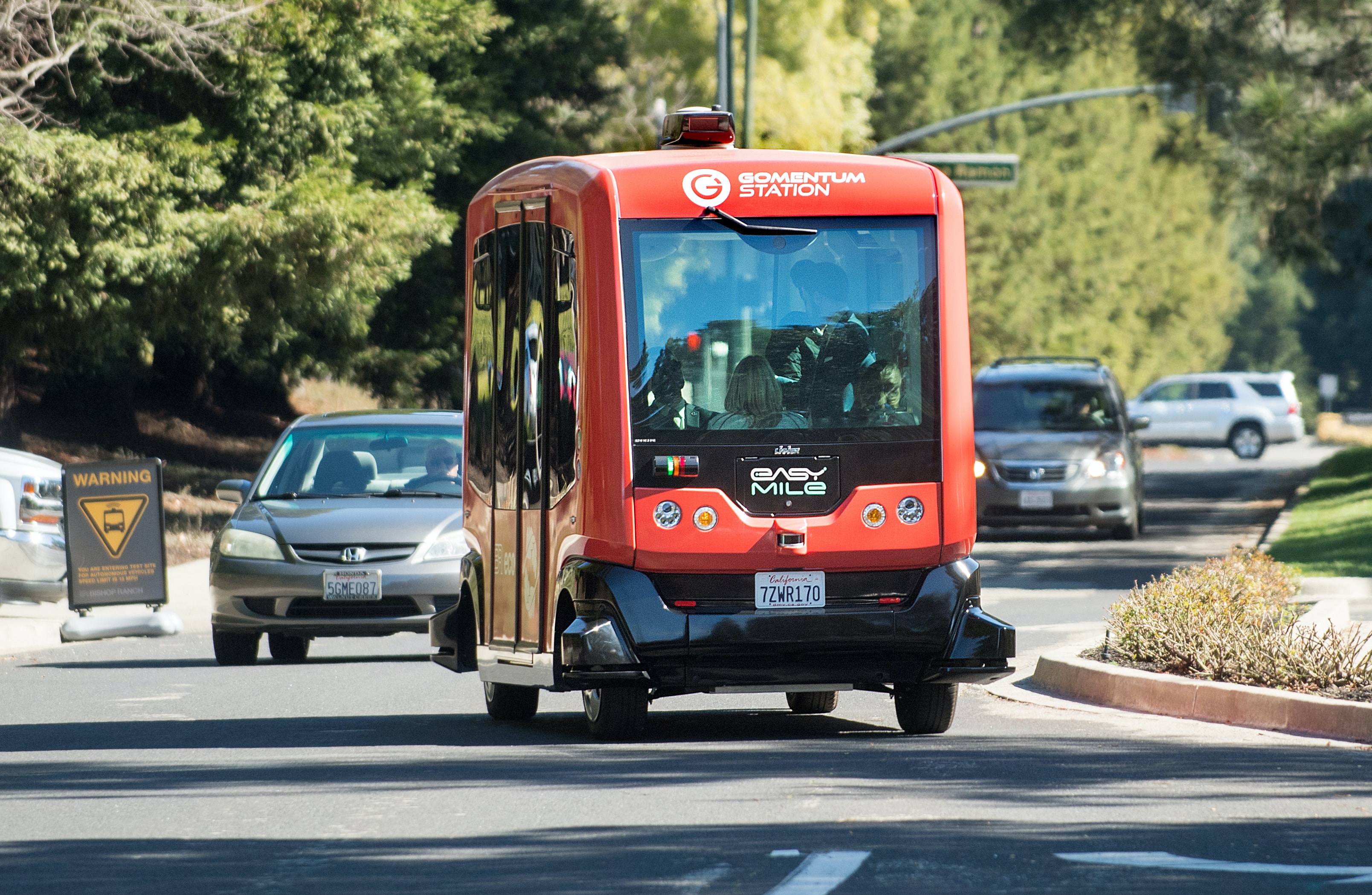Calif. tests first fully autonomous shuttle on state roads | Roads and ...