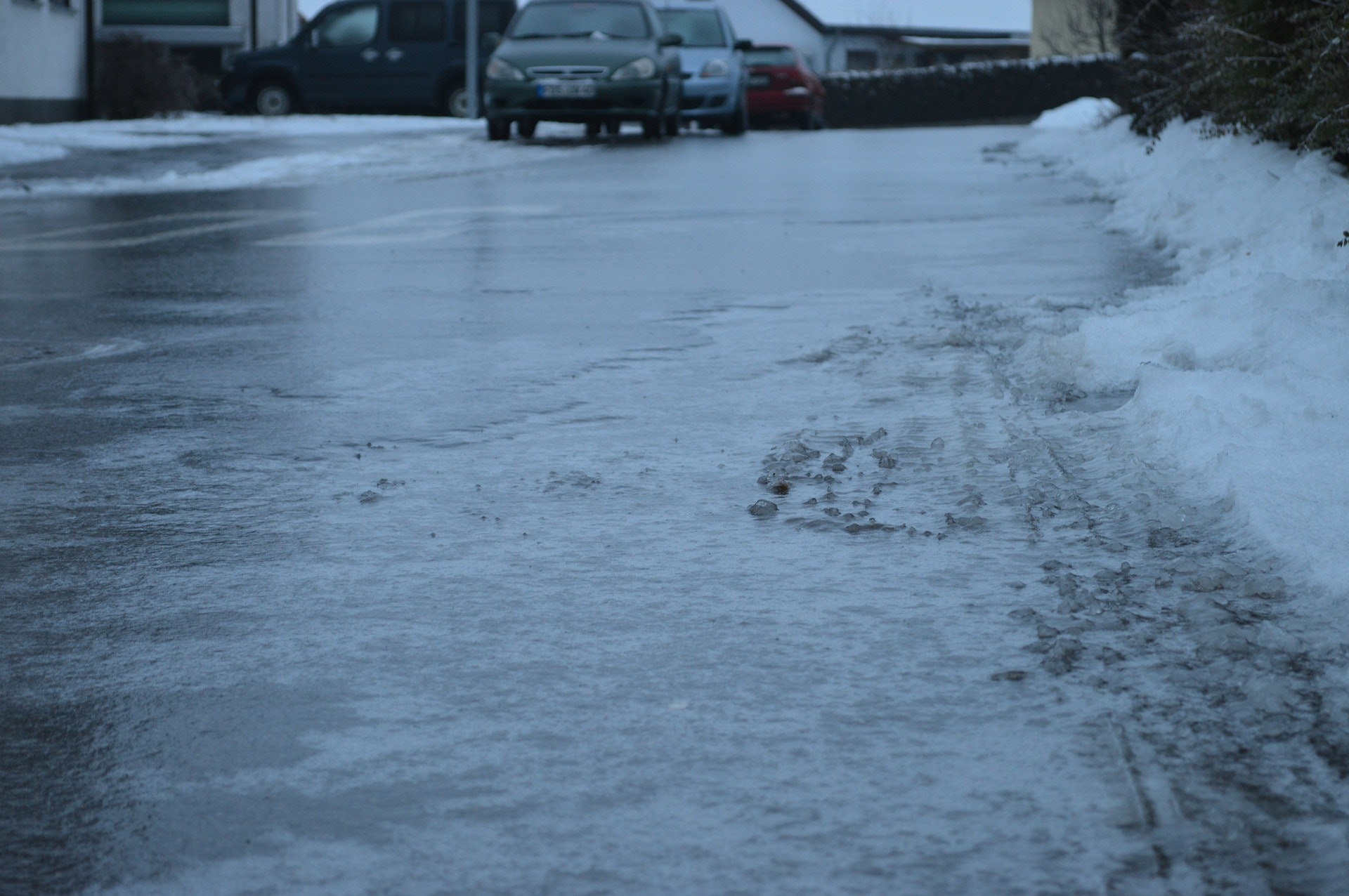 Finnish researchers develop black-ice detection system | Roads and Bridges