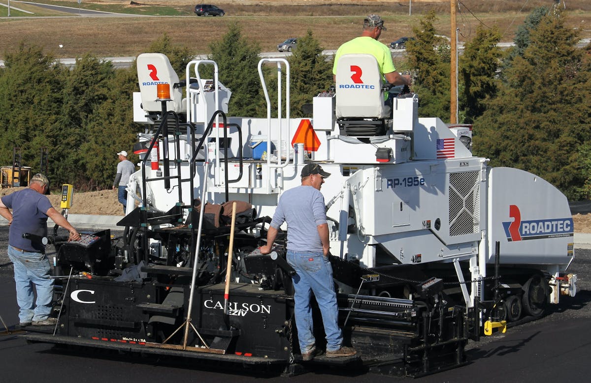 Roadtec 10-foot asphalt pavers | Roads and Bridges