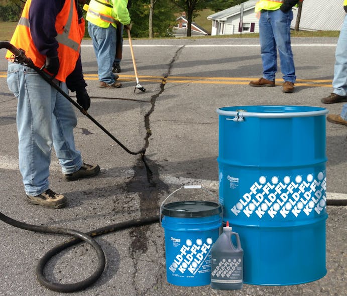 Asphalt crack sealer | Roads and Bridges