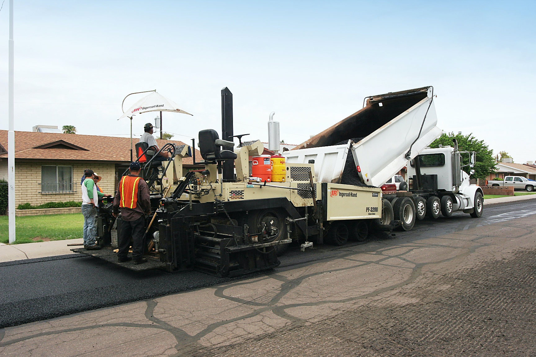 Rubberizing roads | Roads and Bridges