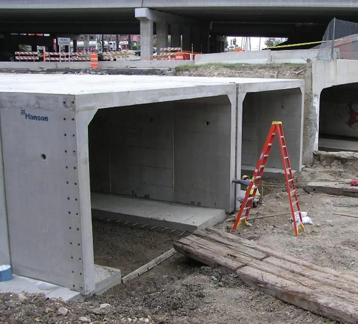 Stage exit | Roads and Bridges