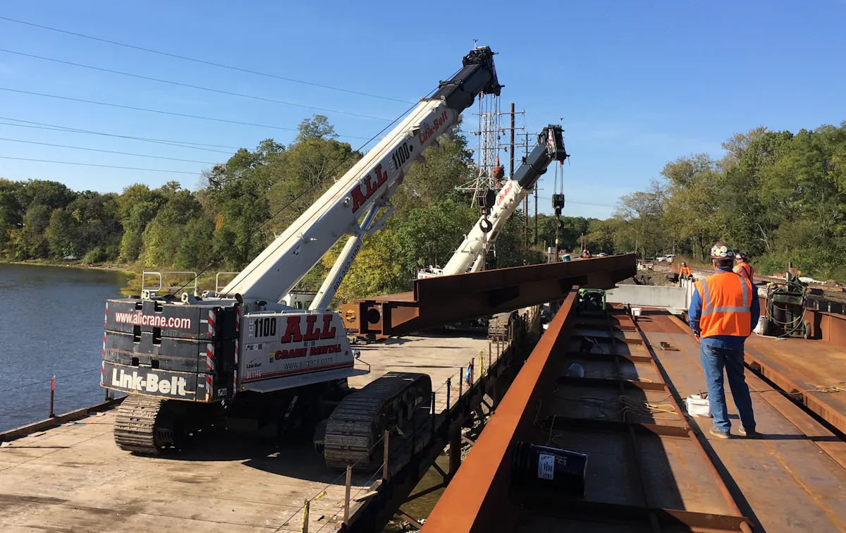 Cranes help build bridges to Chicago-St. Louis high-speed rail line ...