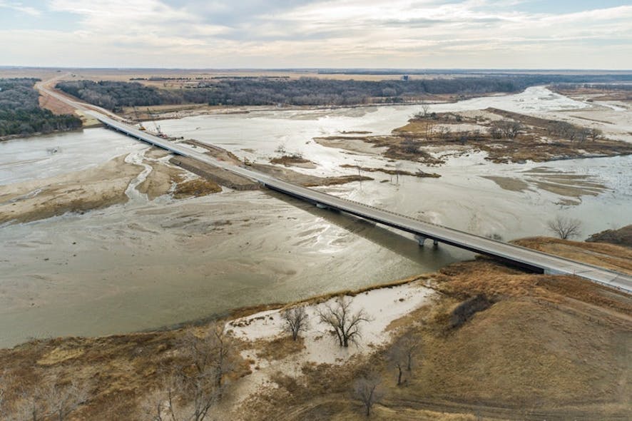 Emergency design services aid bridge replacement over Niobrara River in Nebraska | Roads and Bridges