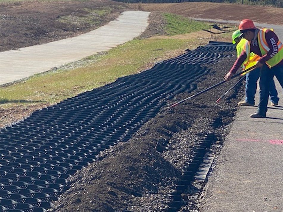 GEOWEB® Geocells Stabilized Road Shoulder Along New Parkway | Roads and ...