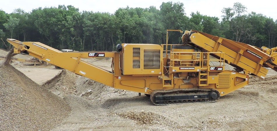Screen Machine CXT Cone Crusher | Roads and Bridges