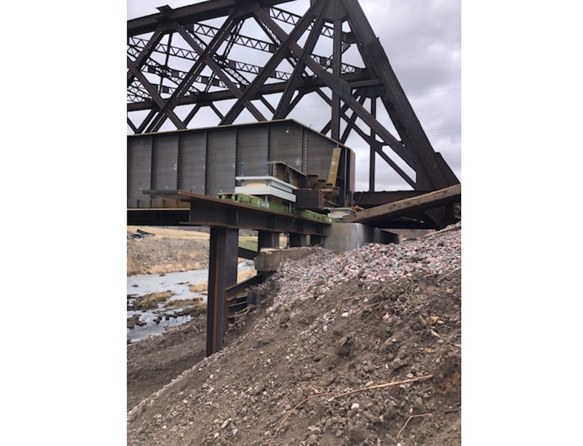 Case Study: 536T Railroad Bridge Install with Hydra-Slide Skid System ...