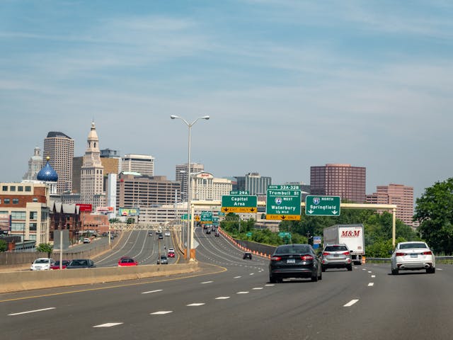 Connecticut DOT Announces New Complete Street Design | Roads and Bridges
