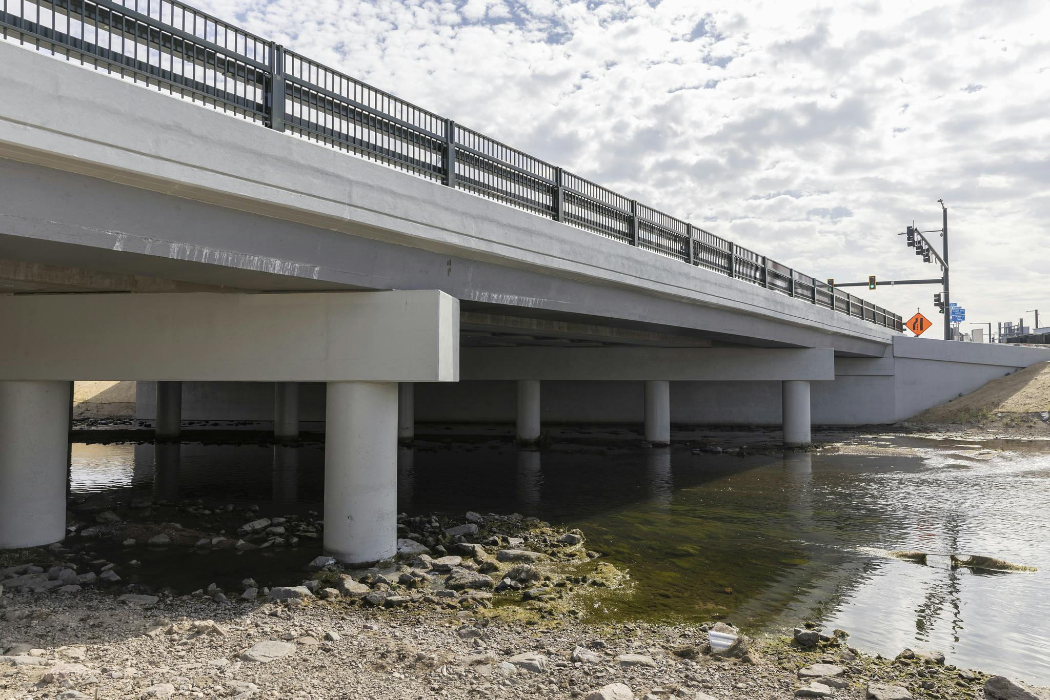 Project of the Week: Denver’s Alameda Avenue Bridge | Roads & Bridges