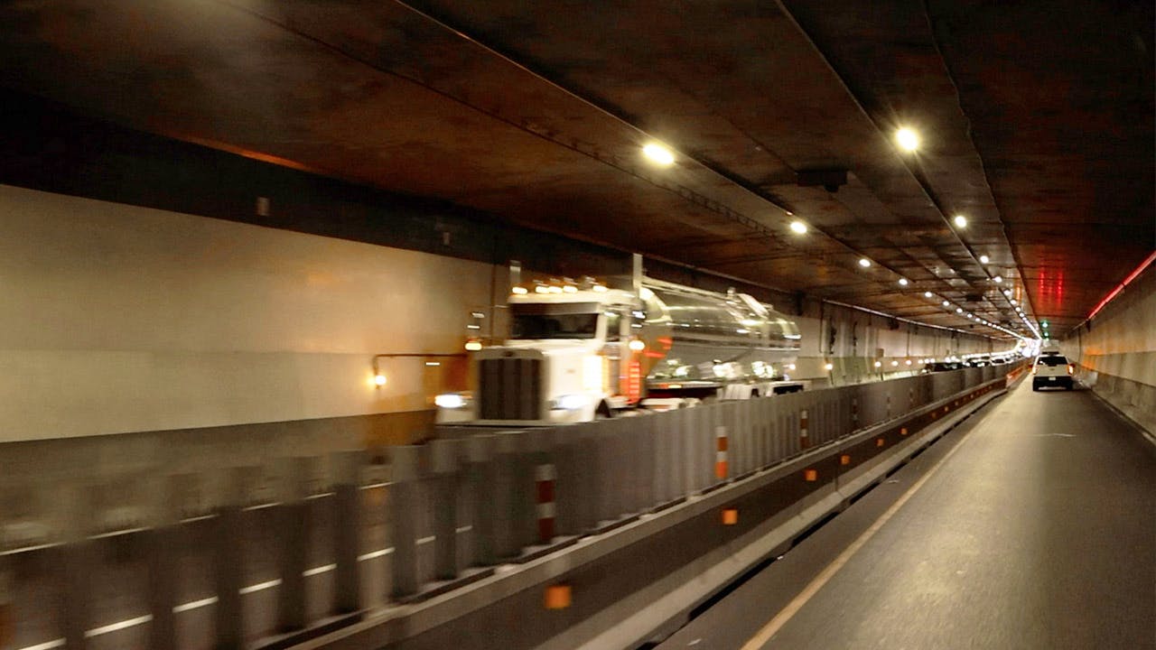Temporary Precast Concrete Barriers for Safe Tunnels and Bridges ...